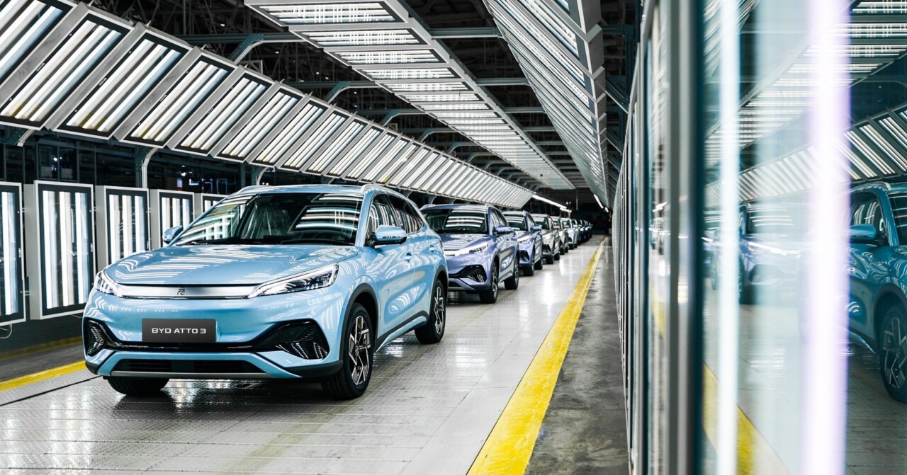 BYD Resmi Masuk Pasar Indonesia: Tiga Produk Electric Vehicle Siap ...