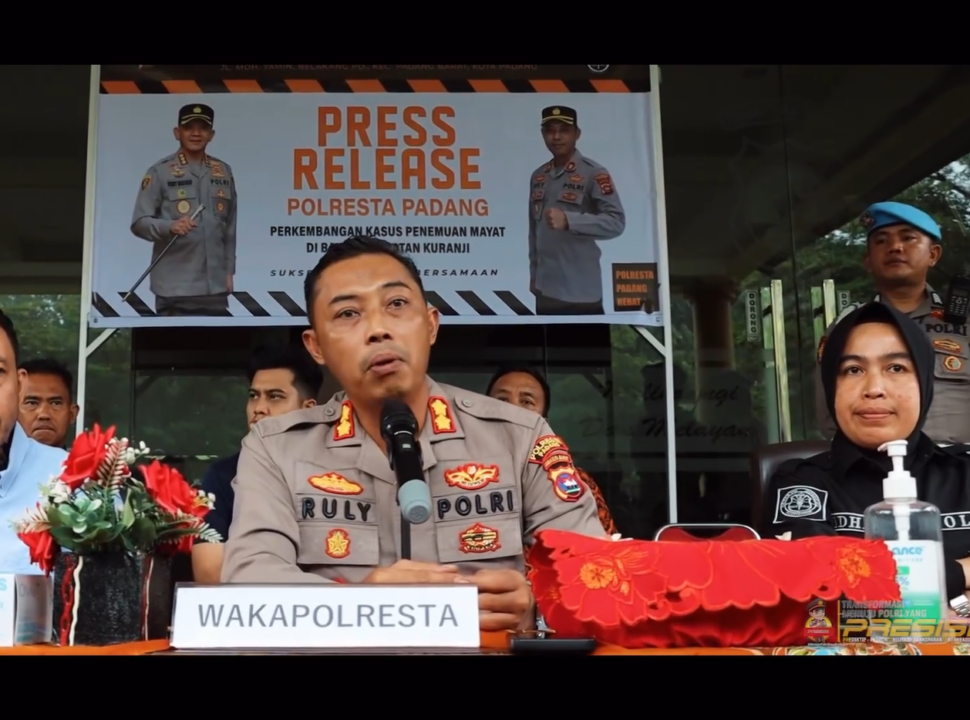 Seorang Bocah 13 Tahun Tewas Diduga Dianiaya Polisi di Padang | Asumsi