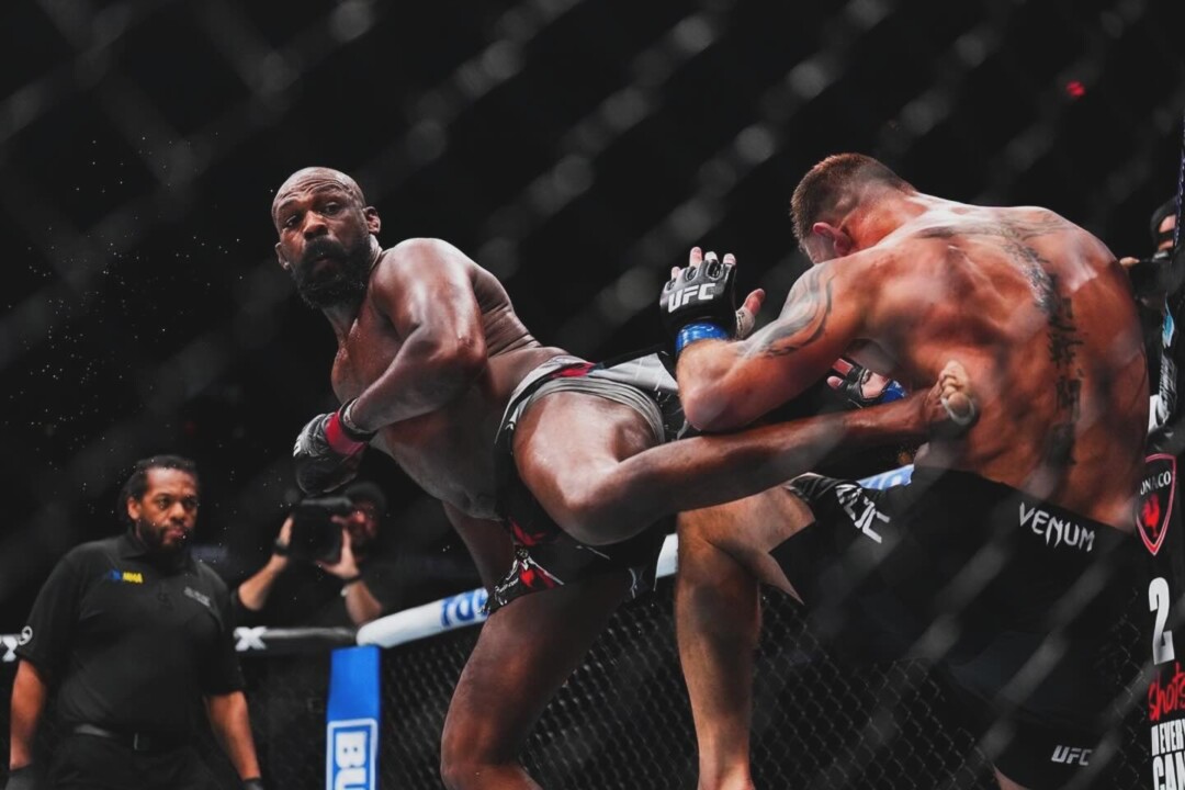 Jon ‘Bones’ Jones Resmi Pensiun dari UFC | Asumsi